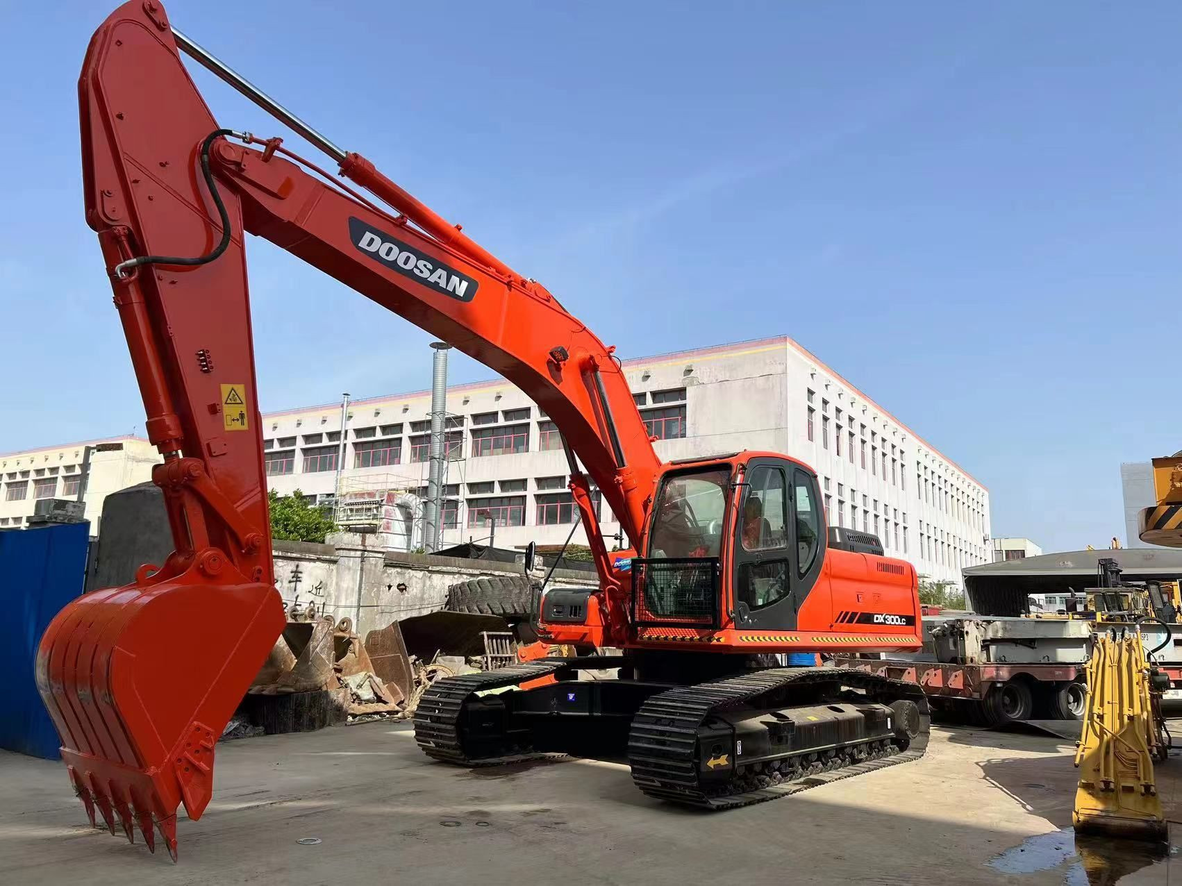 Buy Used Excavators Doosan Dx300 Dx225 Dx150 Original Doosan Excavator ...