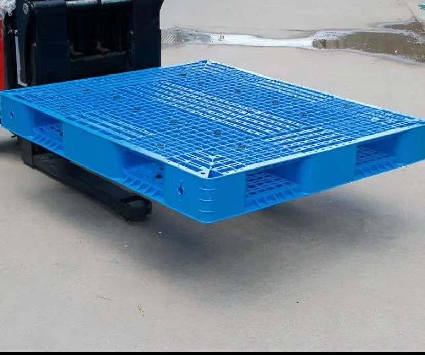 Buy Plastic Double-sided Pallet from Wenhe Business, China | Tradewheel.com
