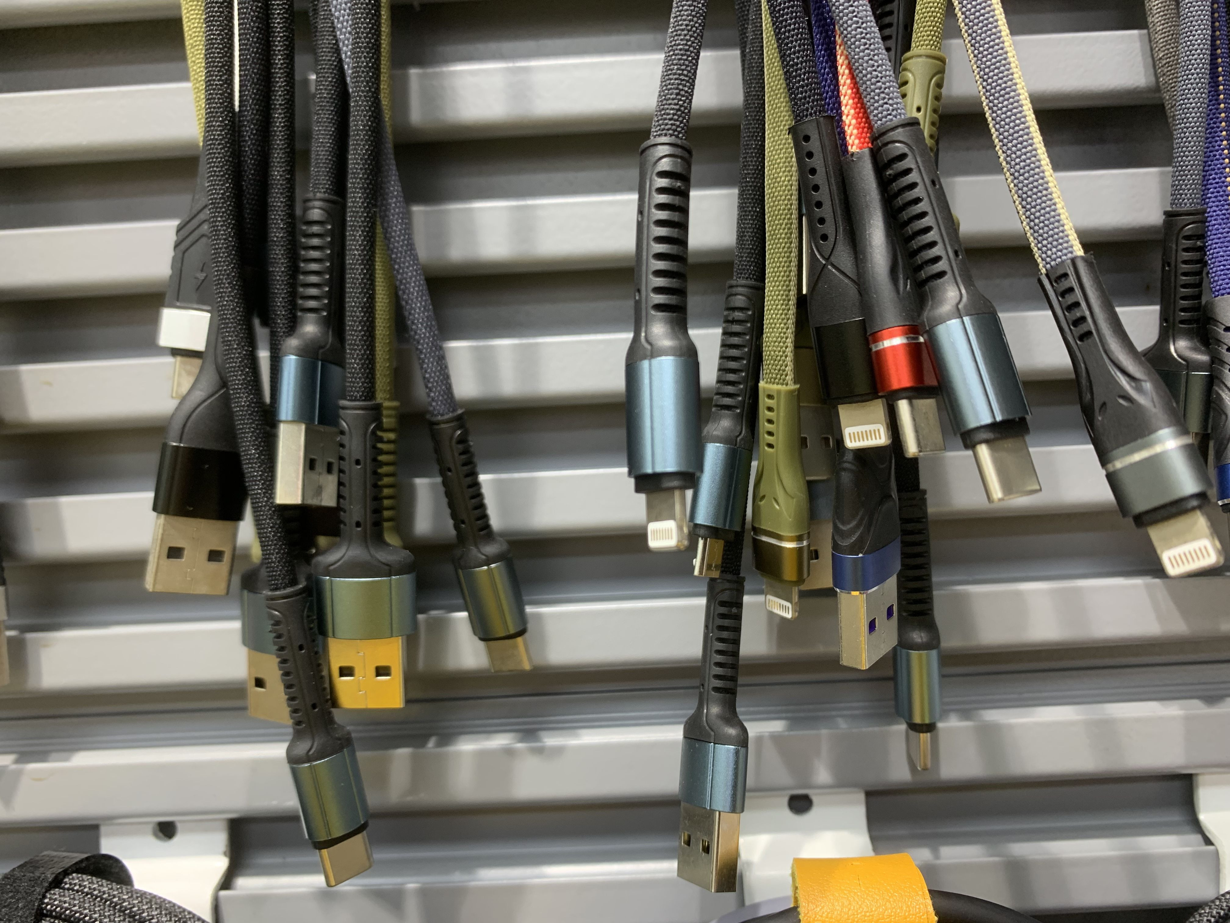Buy Phone Data Cable from Guangzhou GAO Guan Electronics Co.Ltd, China ...