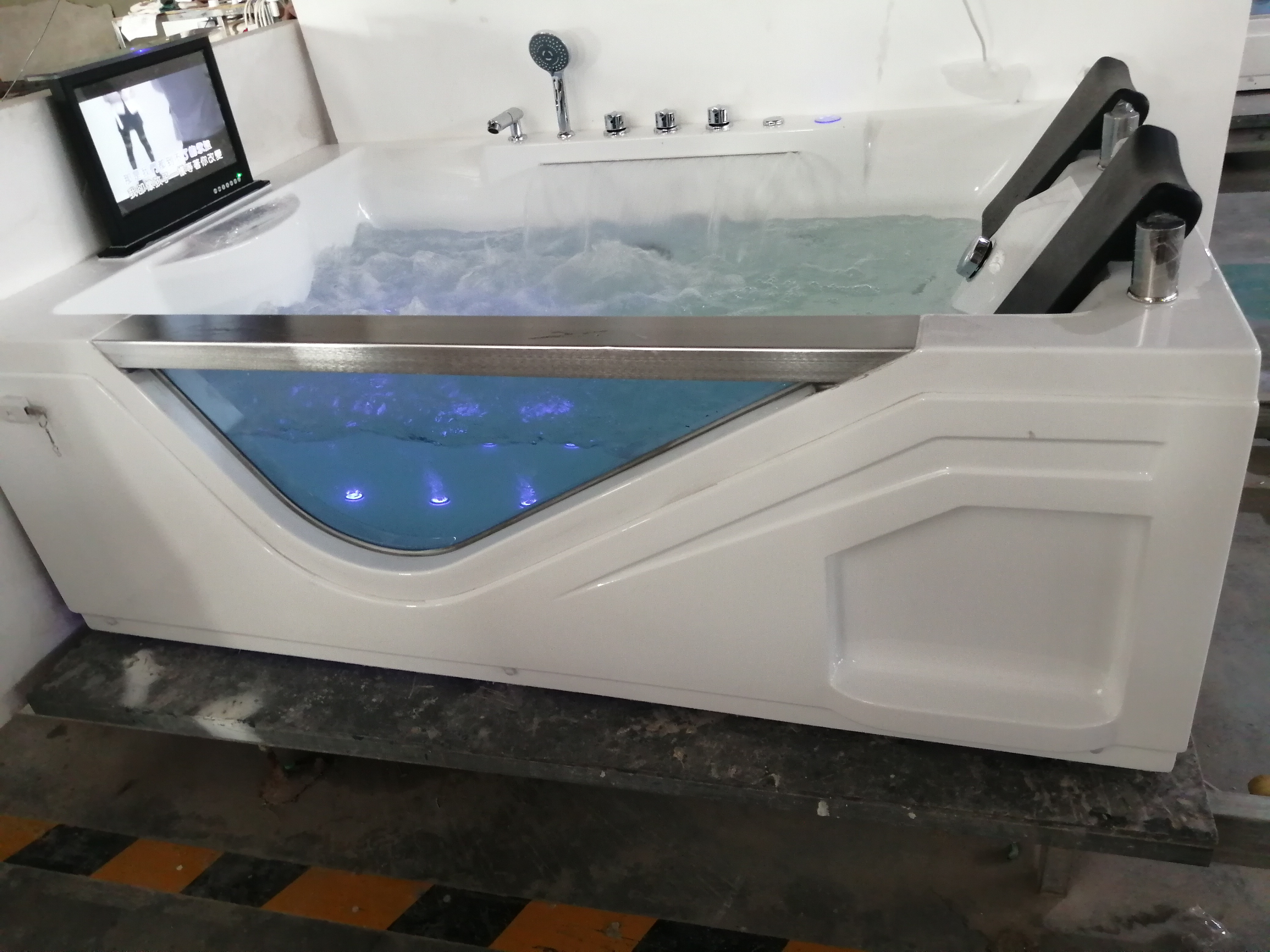 Buy Indoor Jakuzi Spa Bath Tub Kit Whirlpool Jacuzzii Jet/jaccuzzi With ...