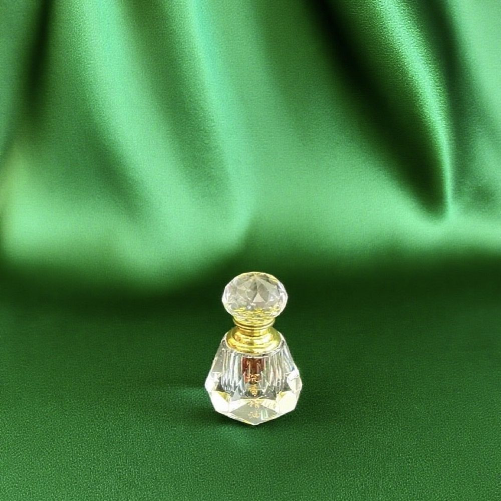 Buy Kynam Agarwood (oud) Essential Oil from Senhai Essence, China ...