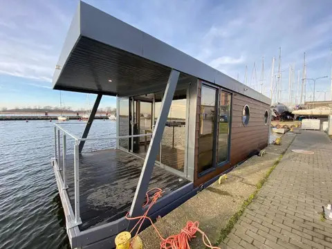 Buy Yuanmeng Aluminum Pontoon House Boat New Design Luxury Floating ...