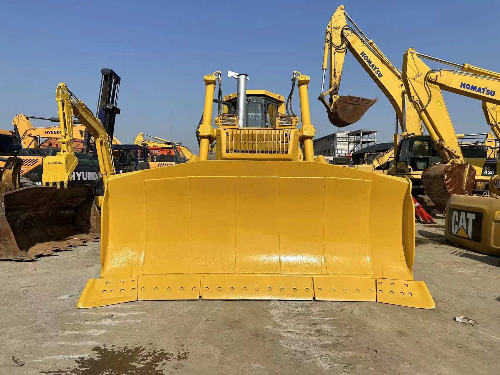 Buy Original Yellow Color 2018 Year Used Komatsu Bulldozer D155 D85 ...