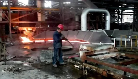 Buy 20 Mould Full-automatic Quantified Wheel Casting Machine For Copper ...