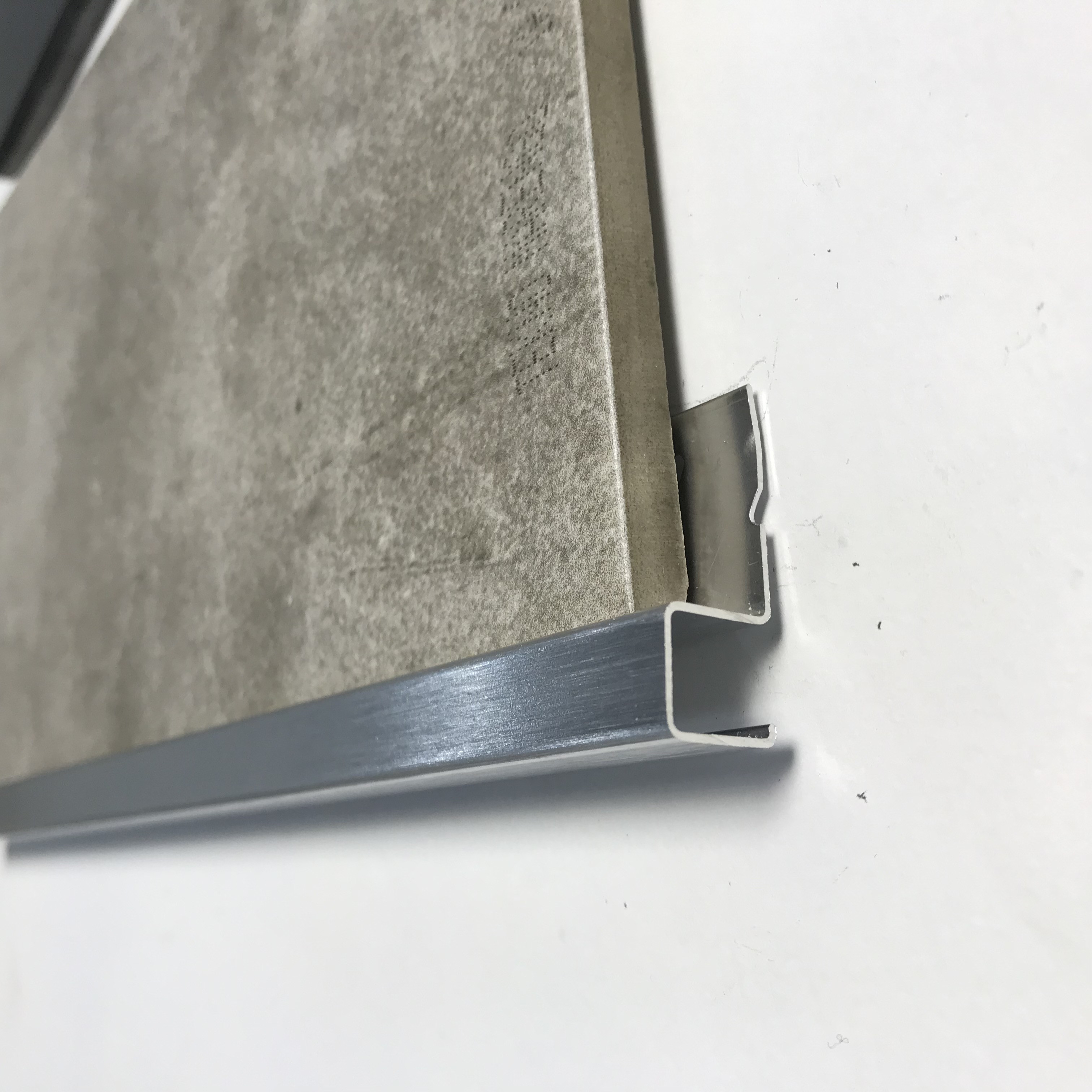 Buy 4421 Tile Trim L Shape Straight Edge Trim from Foshan Hero Metal Co ...