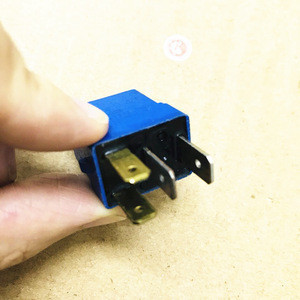 Buy Genuine Oe 4-pin Blue Relay Oem 25230-79945,2523079945,acm33221-m04 ...