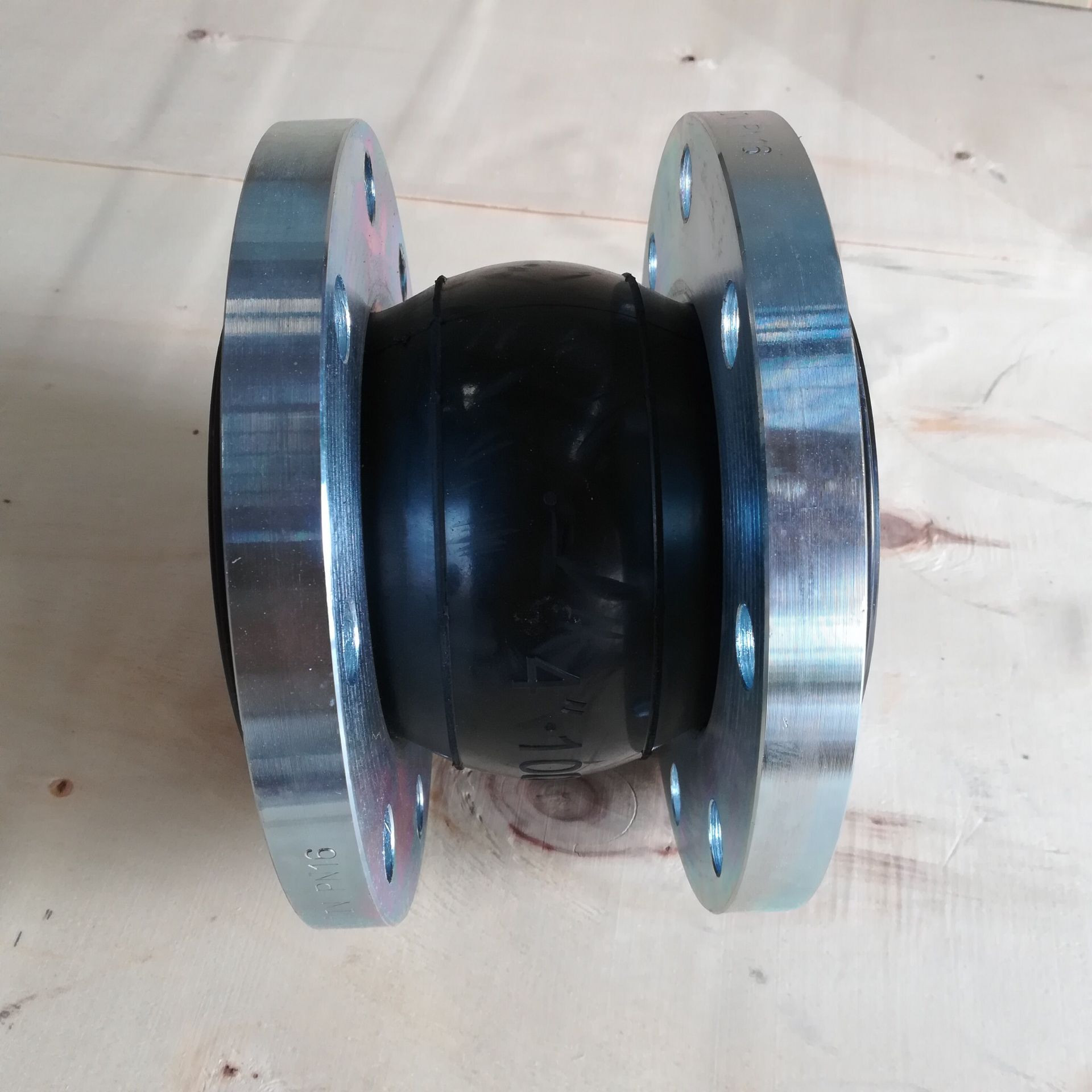 Buy Single Ball Expansion Joints Flexible Joint Rubber Bellow Flange ...