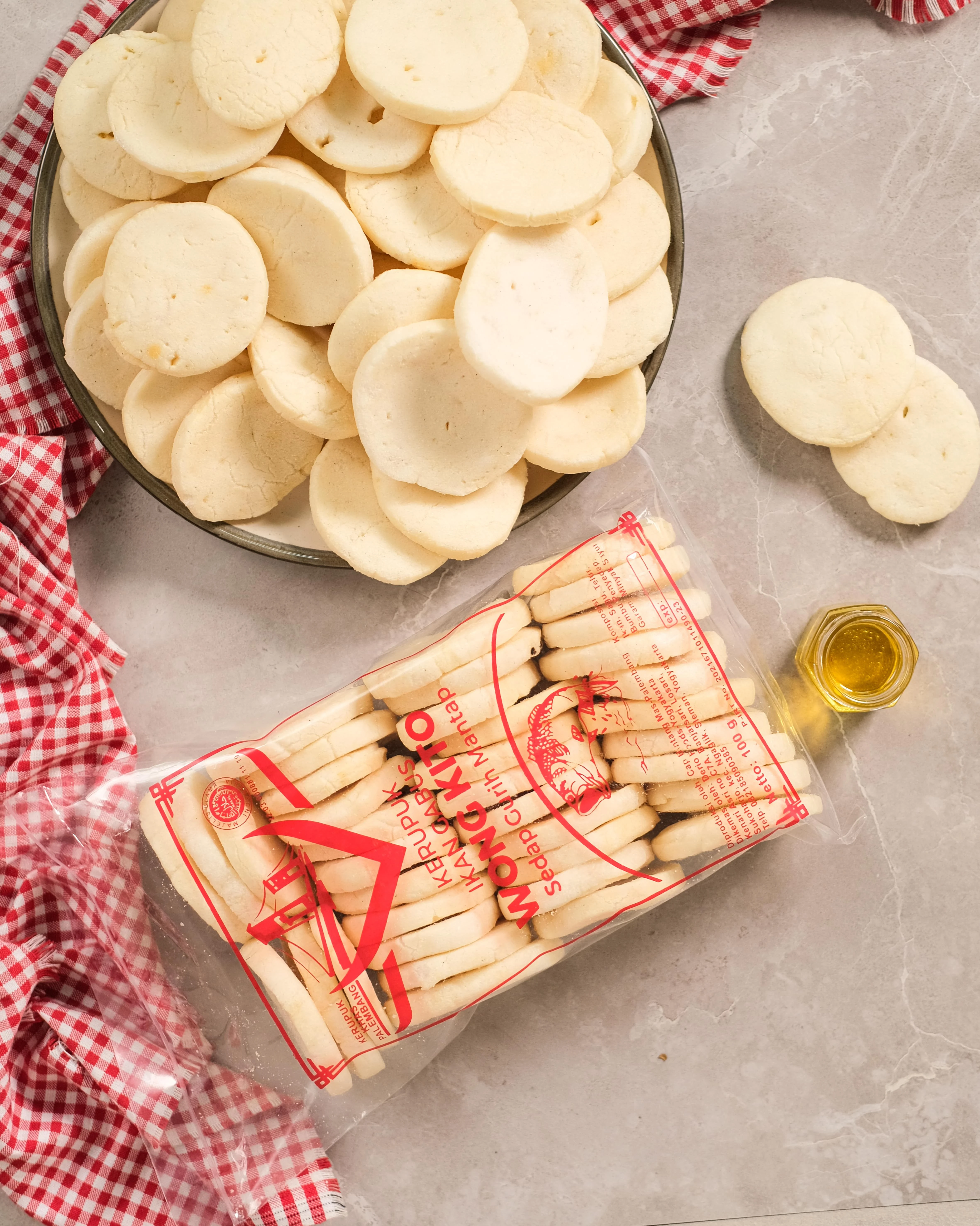 Buy Round Fish Cork Crackers from CV Hiro Sukses International ...