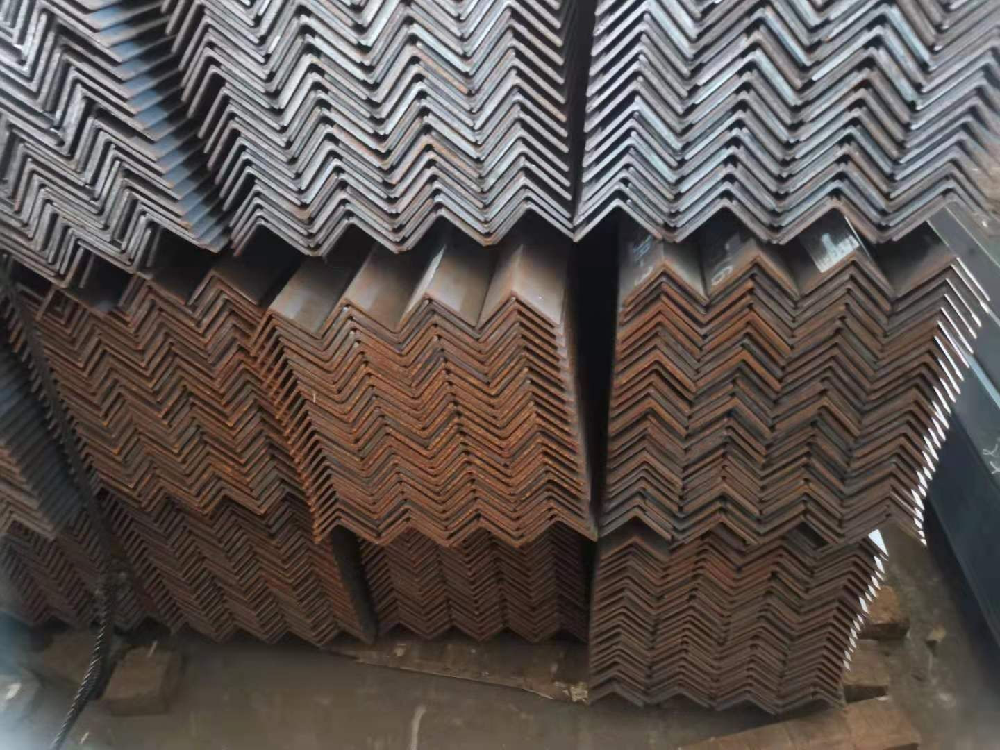 Buy Hot-rolled Japanese Standard Steel Angles 200*100*10 Spot Goods ...