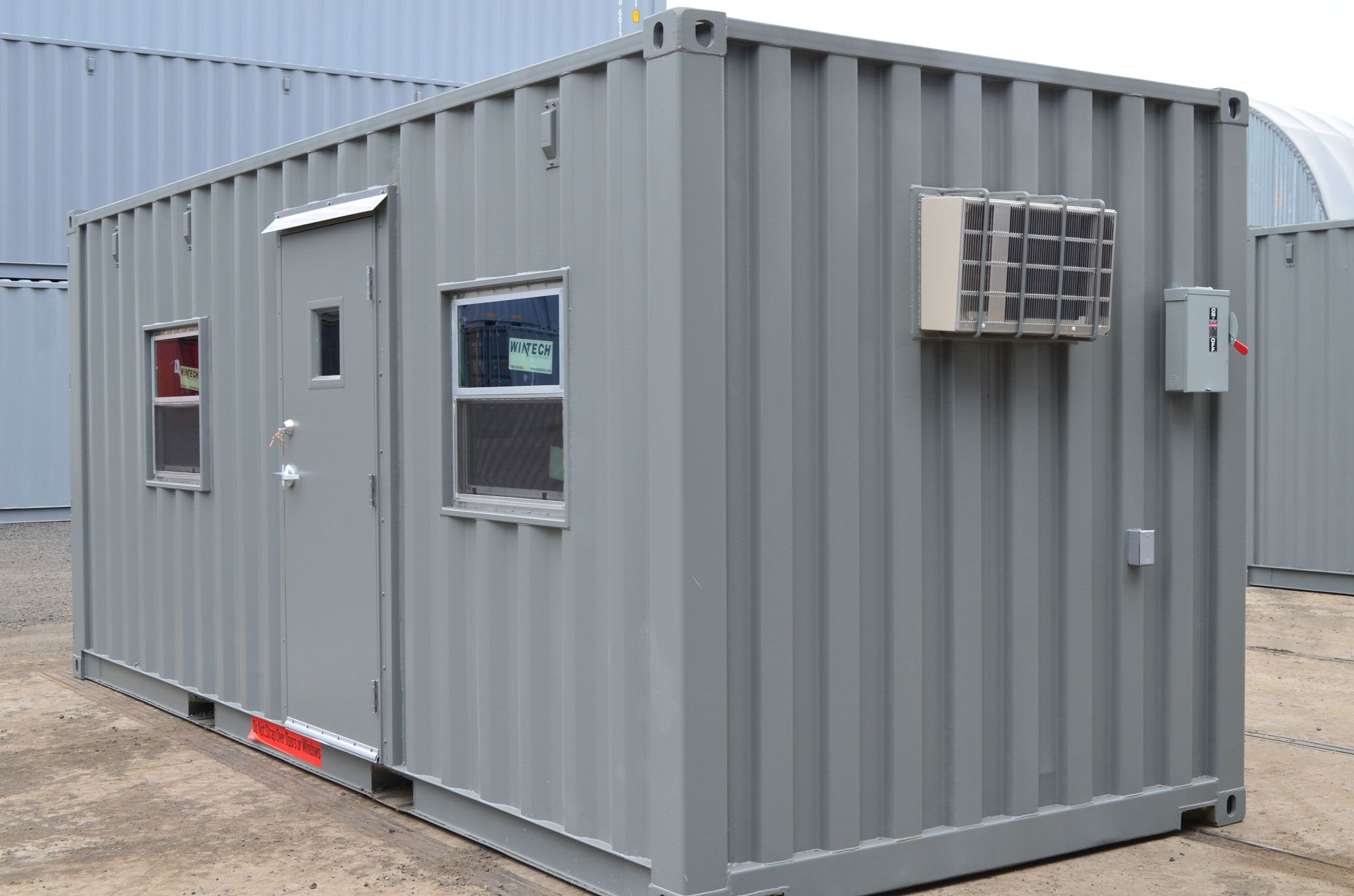 Buy 20ft & 40ft Office Converted Containers With Aircon For Sale from ...
