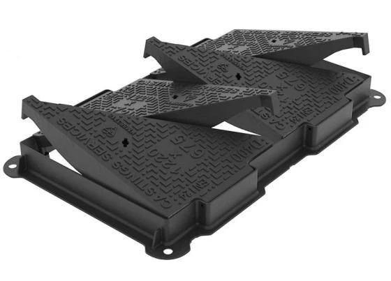 Buy Double Triangular Manhole Cover With Frame C250 D400 from Jize ...