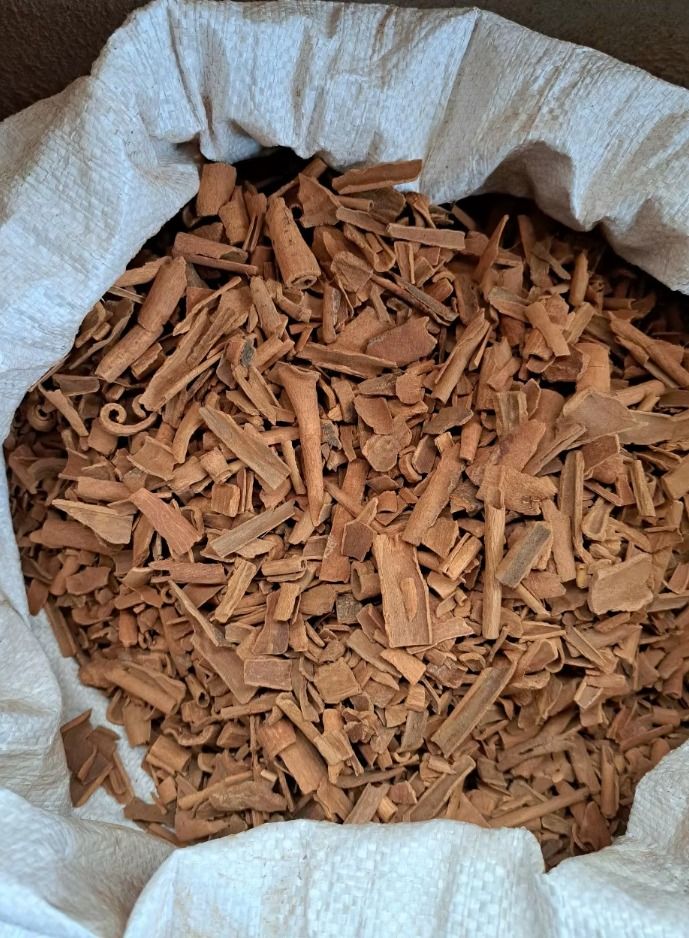 Buy Wholesale Natural Ceylon Cinnamon Stick And Powder For Sale from D ...