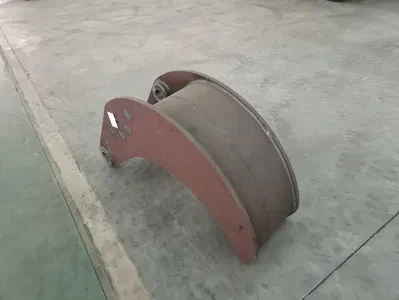 Buy Scrapped Excavator Attachment Hydraulic Demolition Shear Steel ...