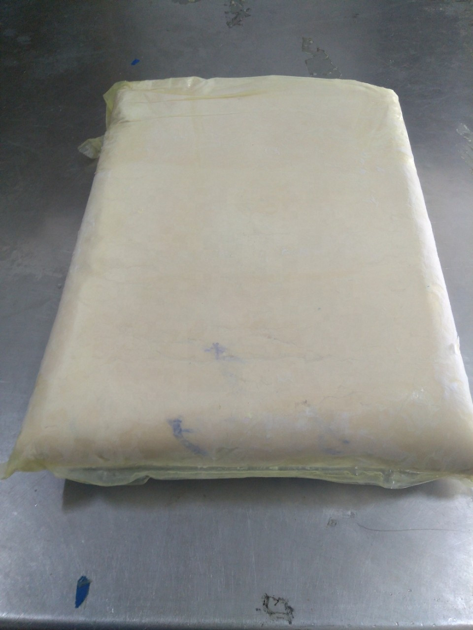 Buy Vietnam Seafood Frozen Basa Surimi, Mix Surimi, Itoyori Surimi from ...