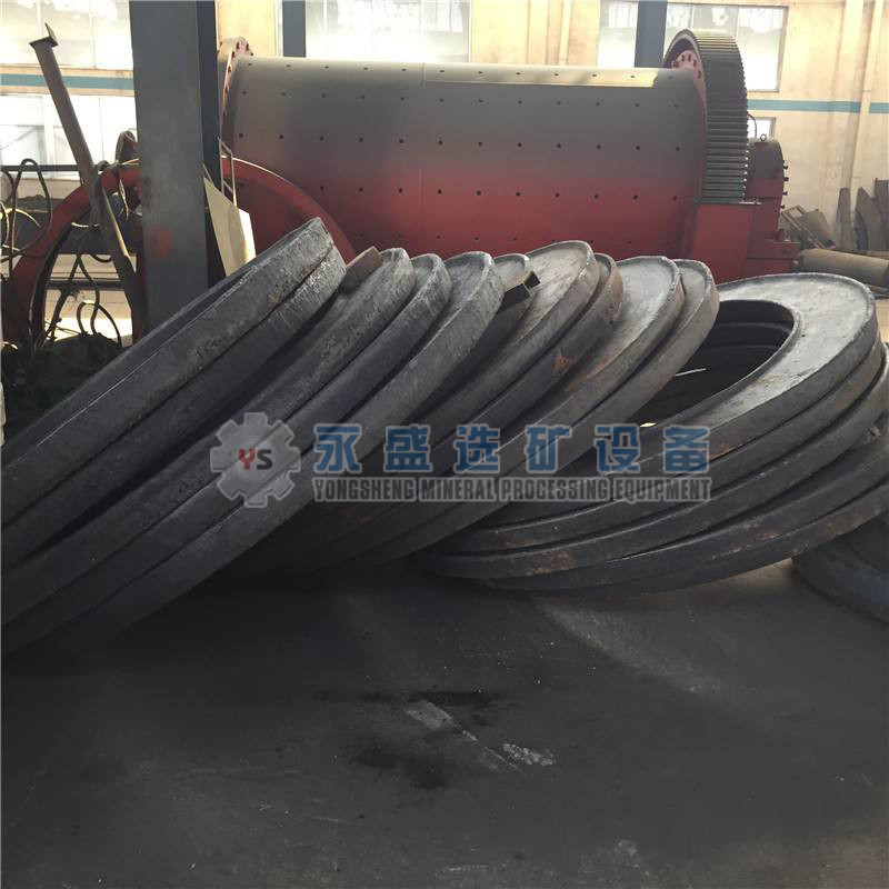 Buy 1100 Wet Pan Mill Grinding Roller Grinding Base Wearing Parts ...