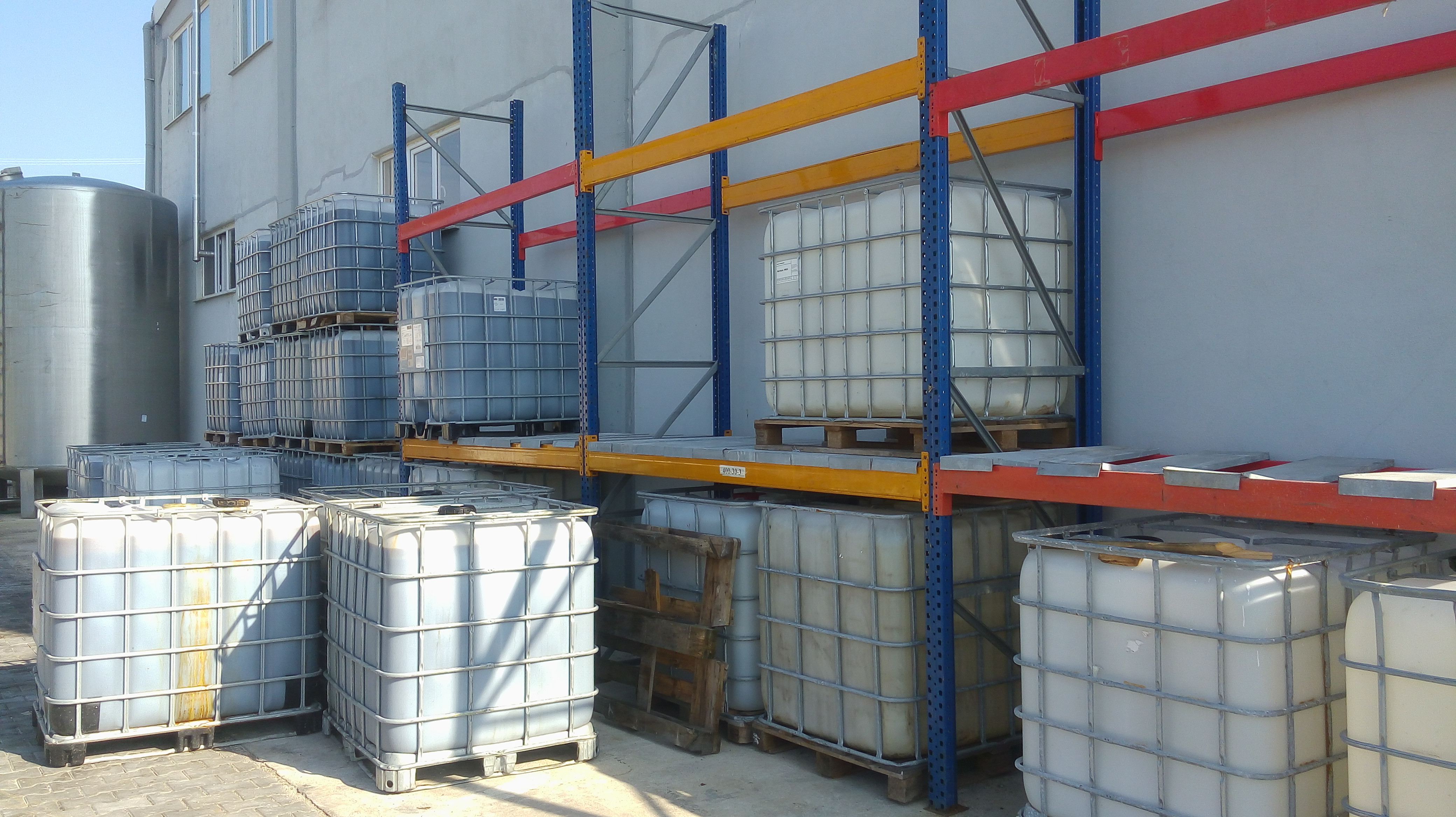 Buy Animal Based Organic Fertilizer - Seramino Medium 1000lt,/1200kg Ibc Tank - Factory Direct ...