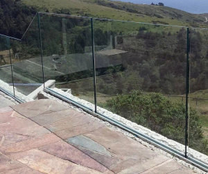Buy Glass Aluminium Balustrade Side Mounted Balustrade Aluminium Side ...