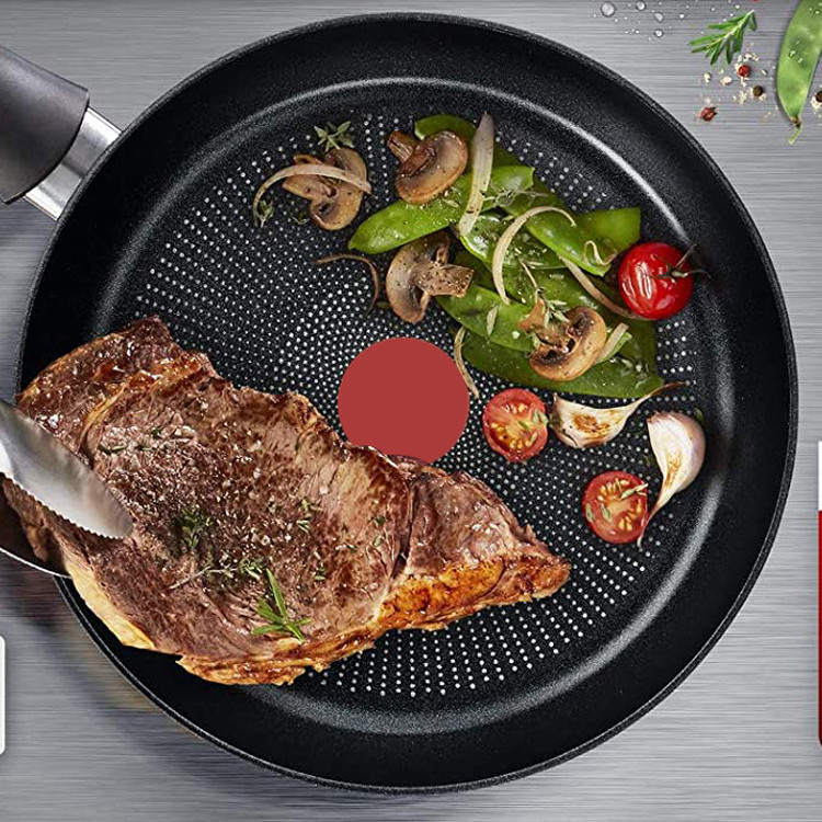 Buy Fashion Style Non-stick Cookware Set Non Stick Aluminum Frying Pan ...