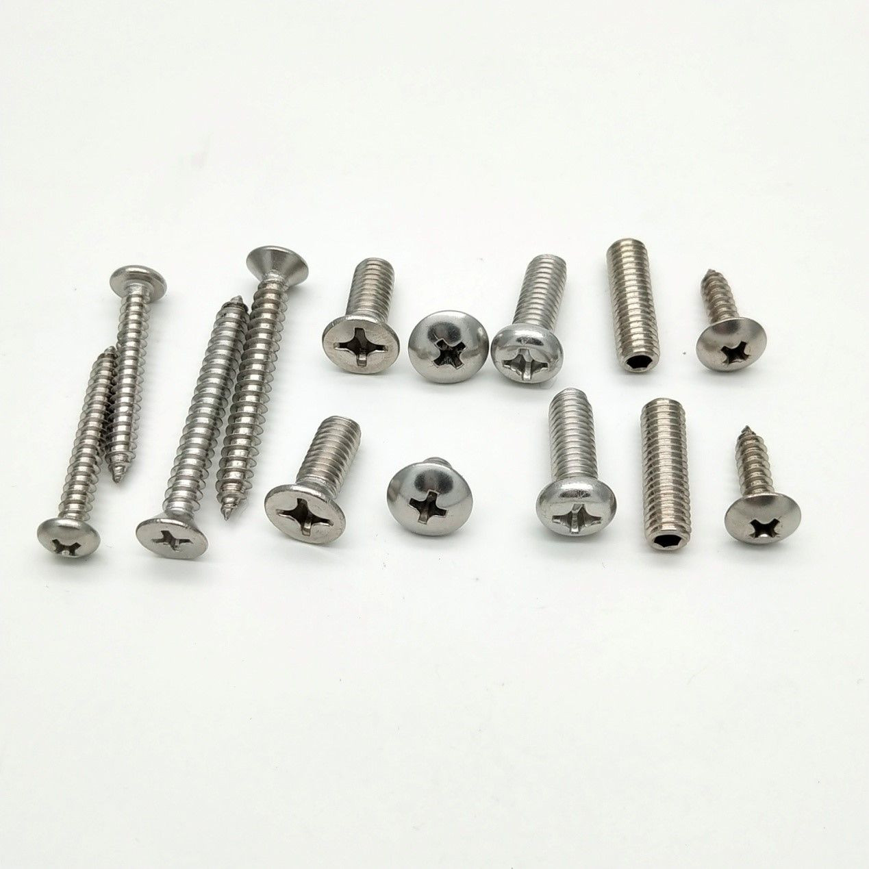 Buy Self-tapping Screws from Shengtu Hardware (Dongguan) Co., Ltd ...