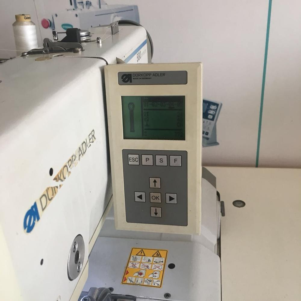 Buy Used Durkopp Adler 580 Industrial Eyelet Buttonhole Sewing Machine ...