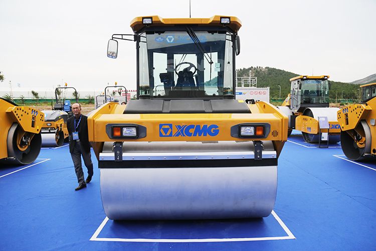 Buy Xcmg 12 Ton Xd123s Double Drum Vibration Roller Earth Compactor ...