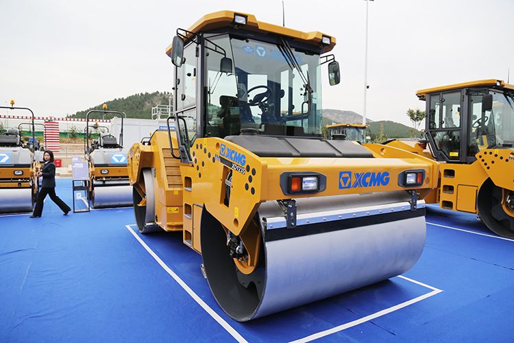 Buy Xcmg 12 Ton Xd123s Double Drum Vibration Roller Earth Compactor ...