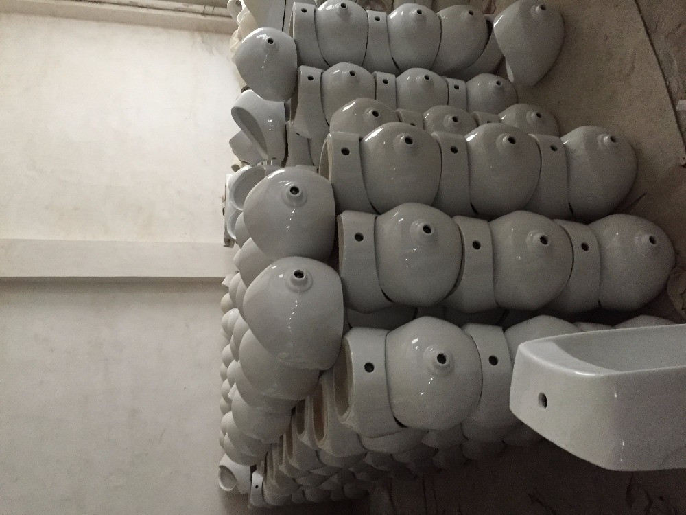Buy Ceramic Urinal Toilet Bowl For Men from Chaozhou WDR Ceramics Co ...