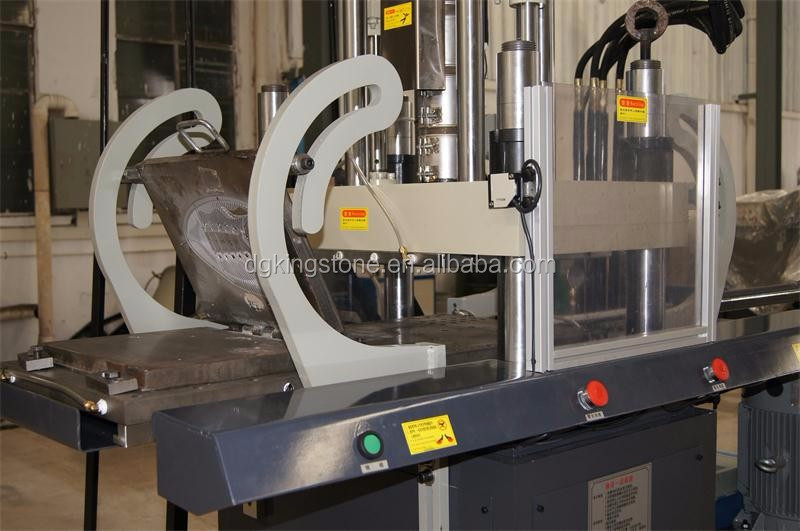 Buy 1/2 Station Plastic Shoes Injection Moulding Machine For Shoe Soles ...