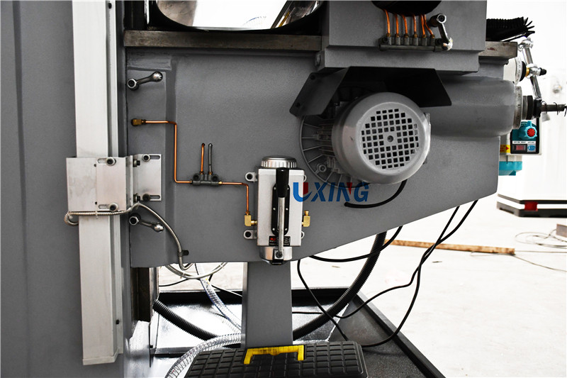 Buy Taiwan Turret Head Ram Radial Universal Conventional Vertical ...