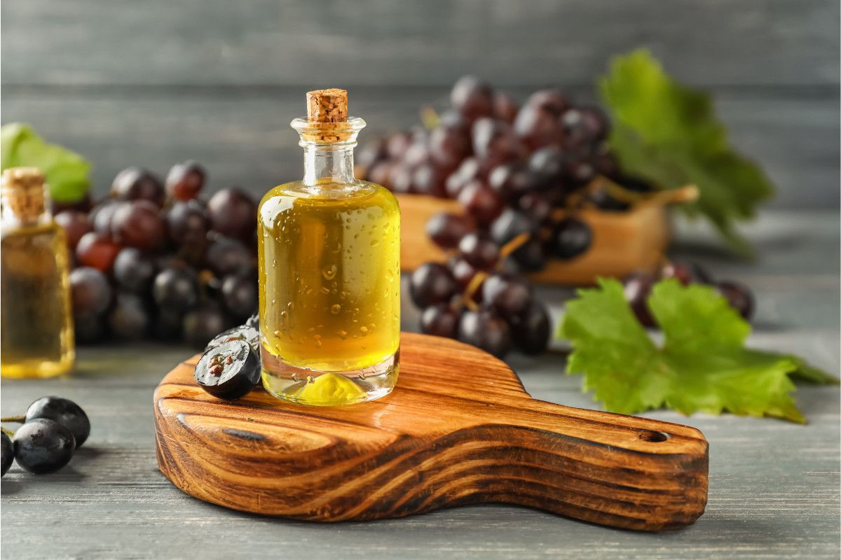 Buy Refined Grape Seed Oil – Light, Healthy & Versatile Cooking Oil ...