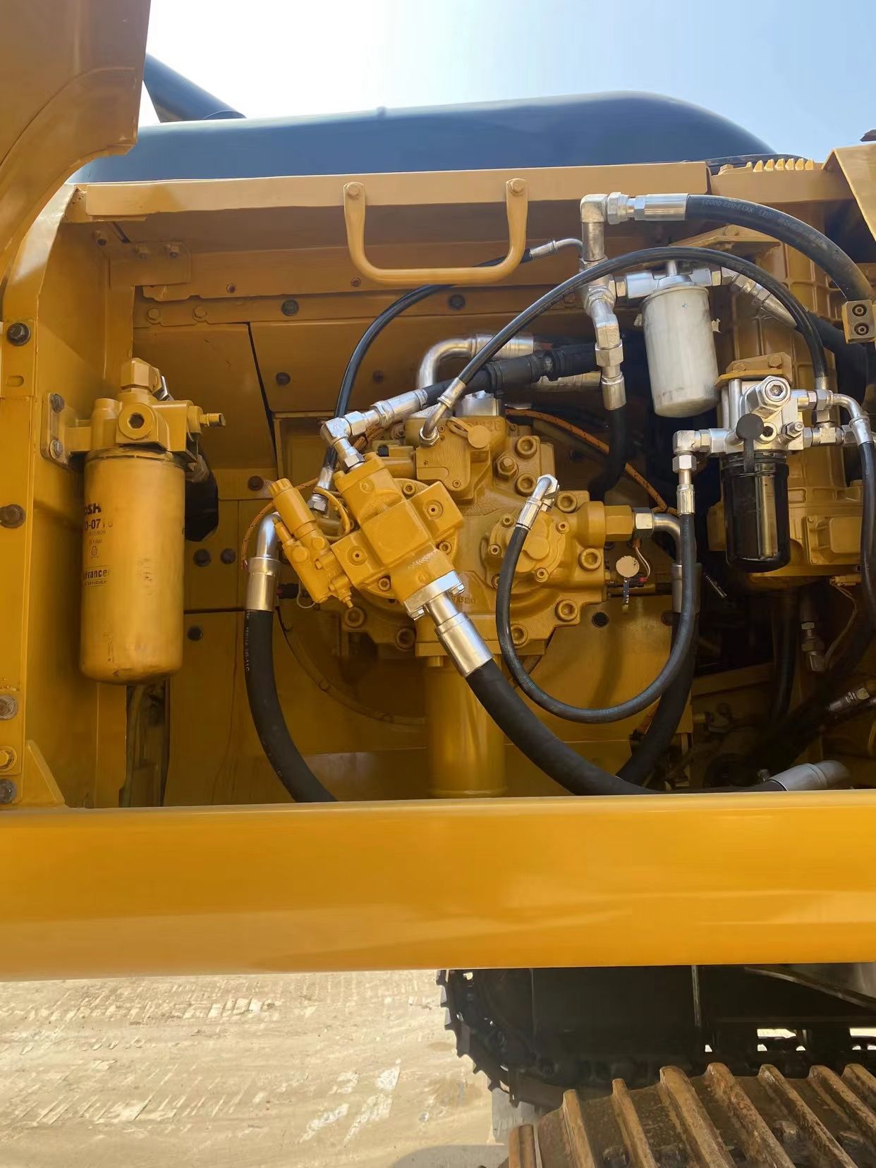 Buy Used Excavator Caterpillar 330d2 Hydraulic Excavator Digger High ...