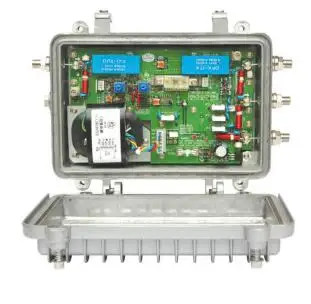 Buy Chinese Factory 2 Way 4 Way Gain Trunk Catv Amplifier from SHENZHEN ...