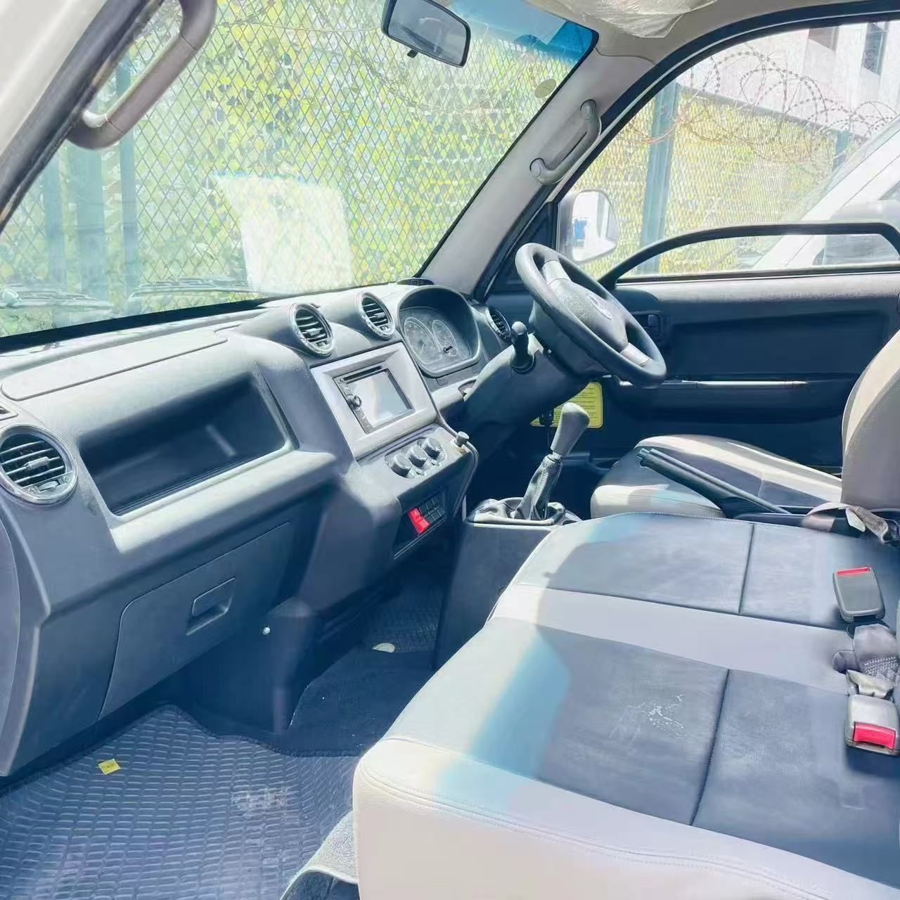 Buy Isuzu Loading Truck , Ready To Export From China. Model : F350 (4x2) Flat Truck-1 (right ...