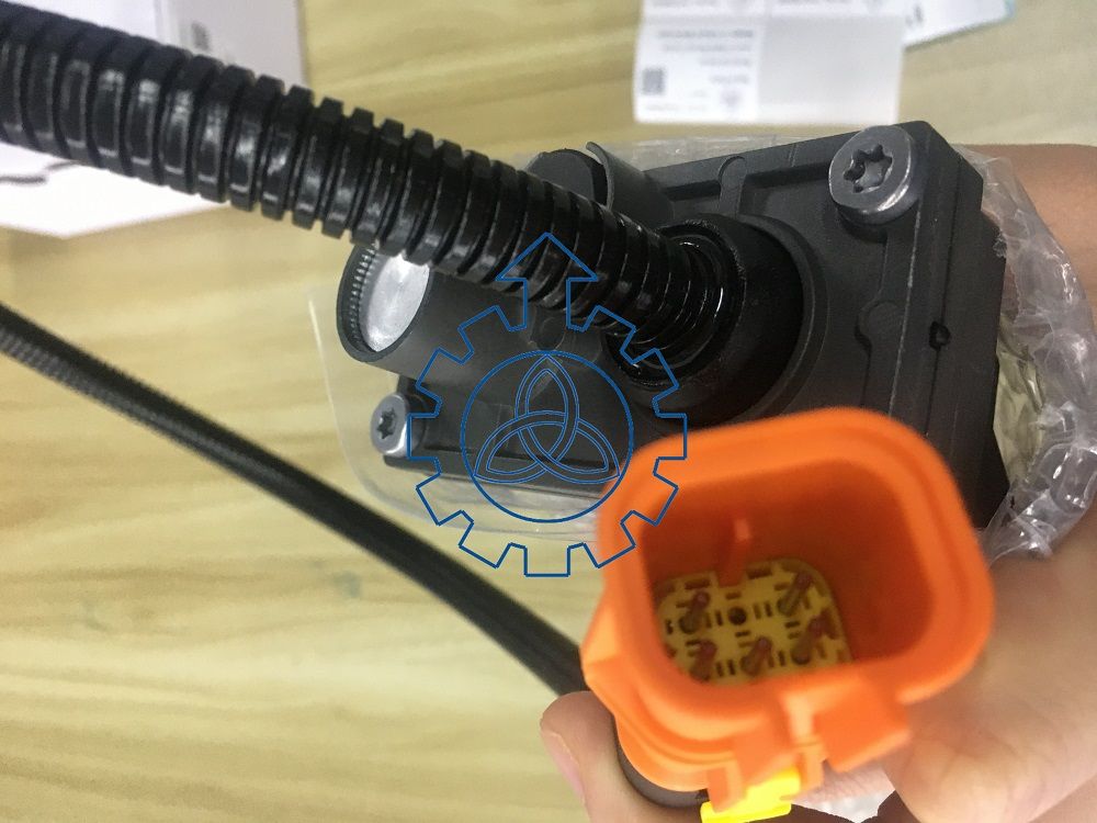 Buy Valve, Exhaust Manifold Brake With Adapter For Air Connection ...