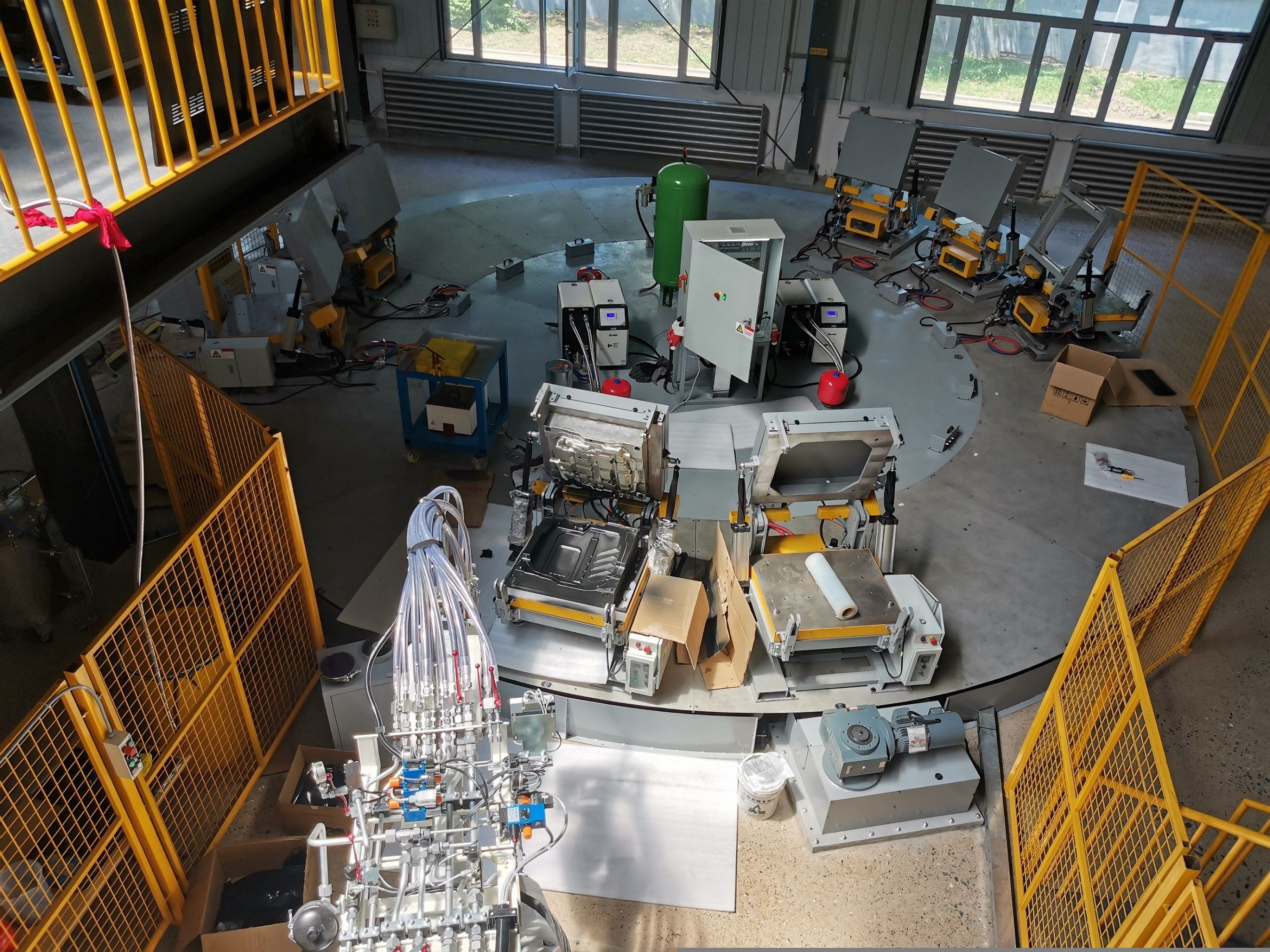 Buy Automatic Carousel For Pu Machine from Wuxi Virgil Machinery Co ...