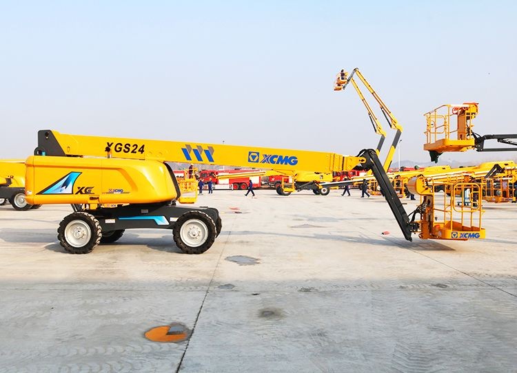 Buy Xcmg Telescopic Boom Lift 25m Diesel Mobile Outdoor Aerial Work ...