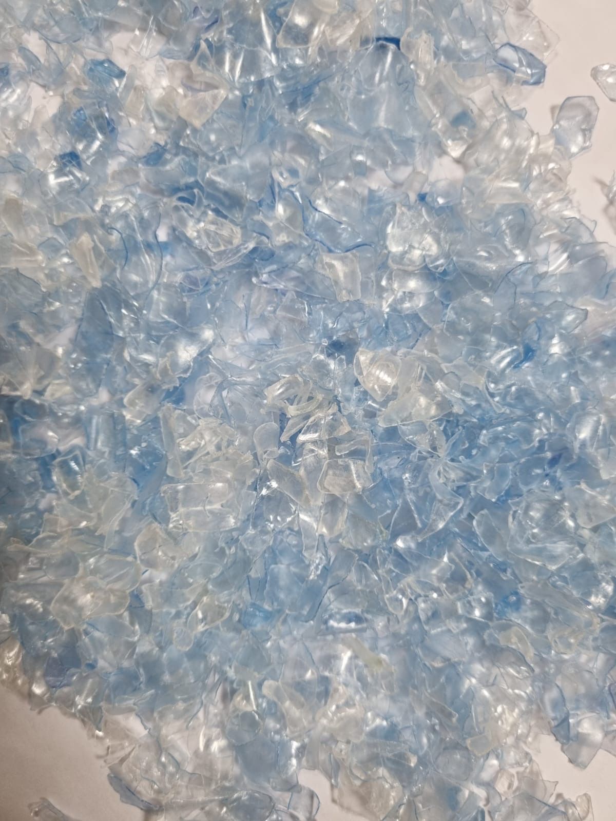 Buy Hot Wash Pet Flakes from Swift Plastic, USA | Tradewheel.com