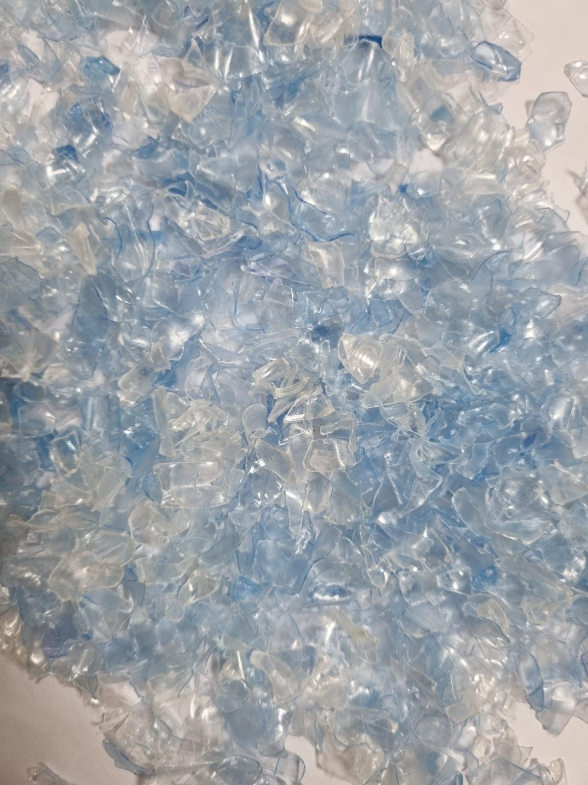 Buy Hot Wash Pet Flakes from Swift Plastic, USA | Tradewheel.com
