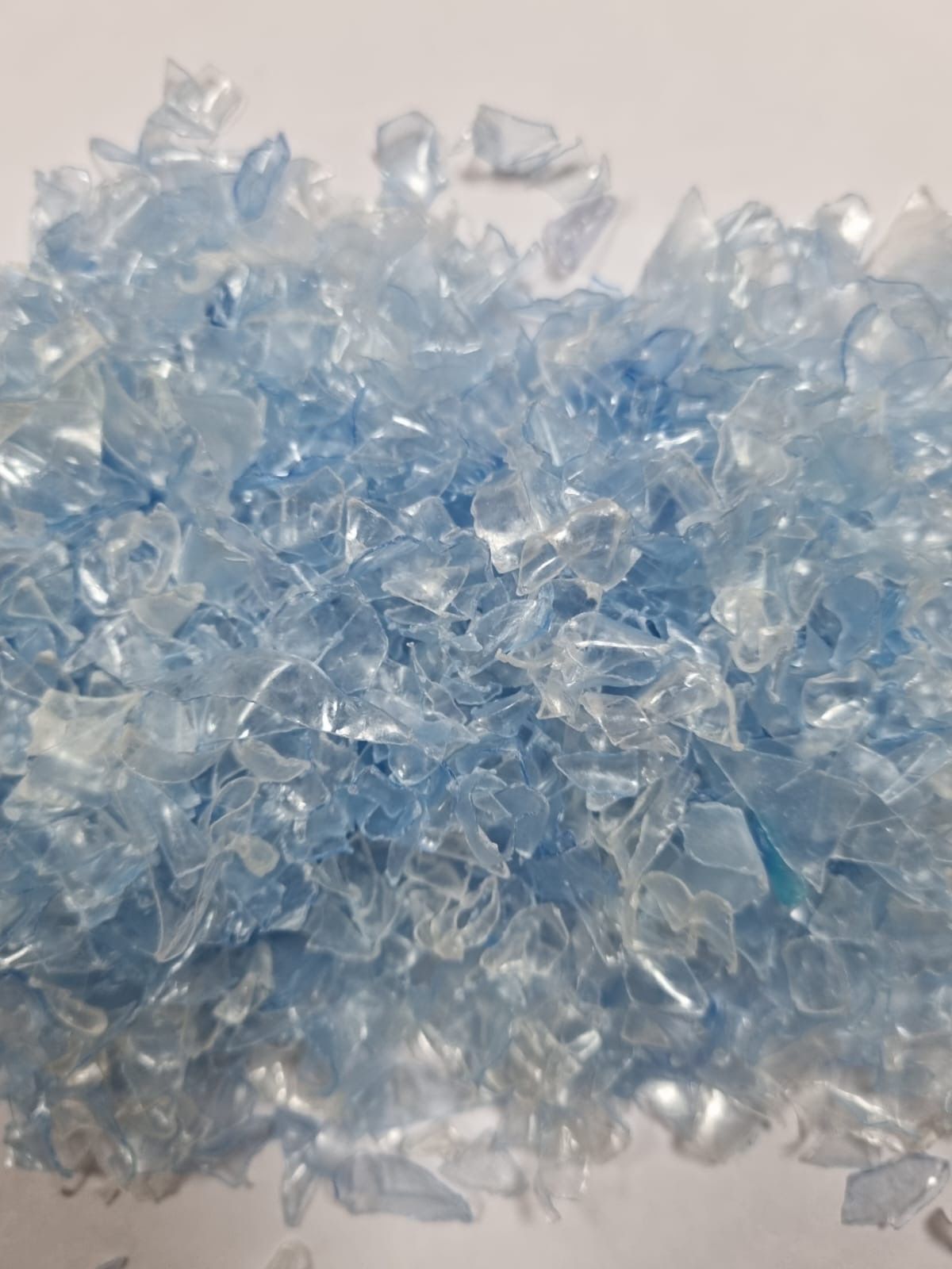 Buy Hot Wash Pet Flakes from Swift Plastic, USA | Tradewheel.com