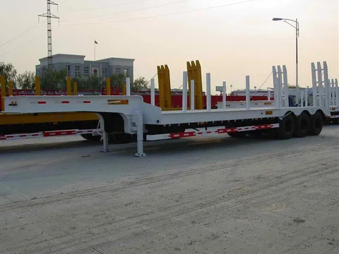 Buy High Capacity 60ton 70ton 80ton Three Axle Lowbed Semi-trailer ...