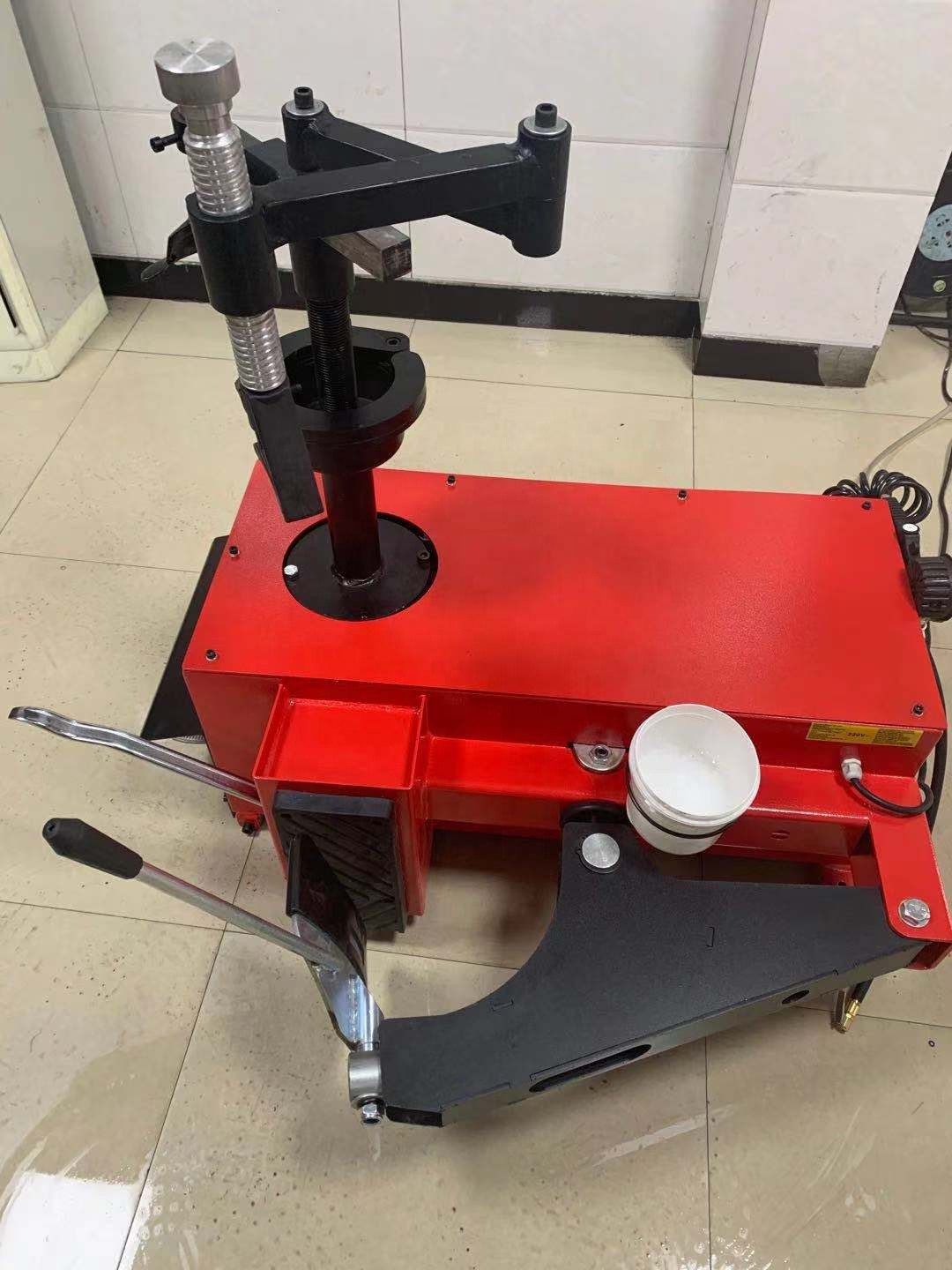 Buy Home Use Tyre Changer With Simple Auxiliary Arm Lctx001 Tyre ...