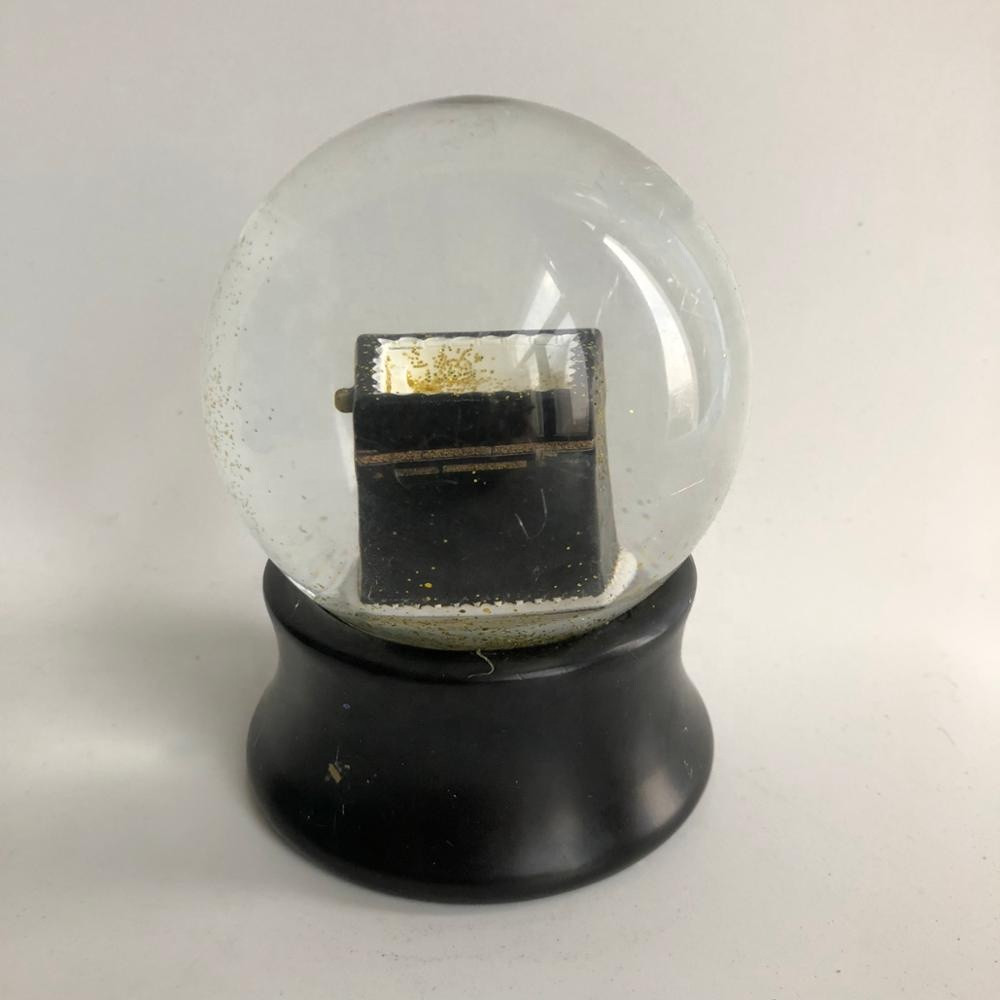 Buy Personalized Custom Water Globe Resin Snow Globe For Home ...