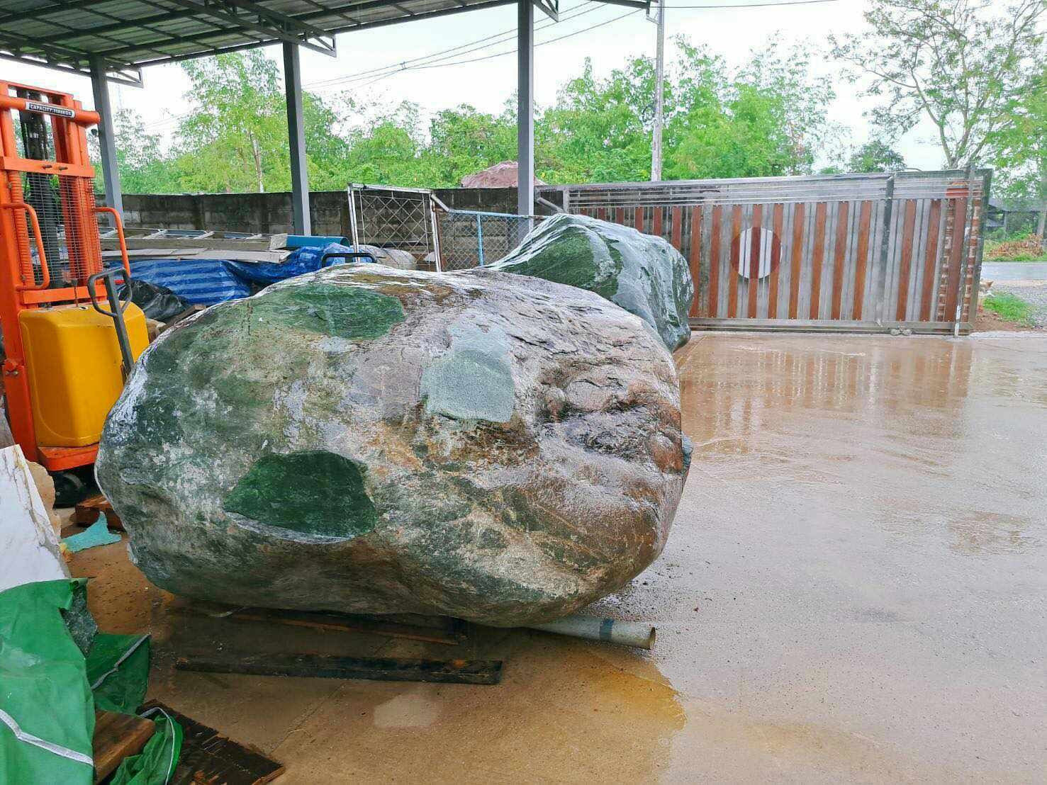 Buy Raw Myanmar Jade from MKMTOWN, Thailand | Tradewheel.com