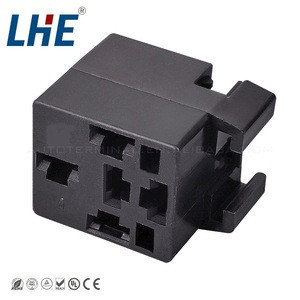 Buy Djj7058-6.3-21 Amp 5 Pin Delphi Pa66 Male Terminal Connector from ...