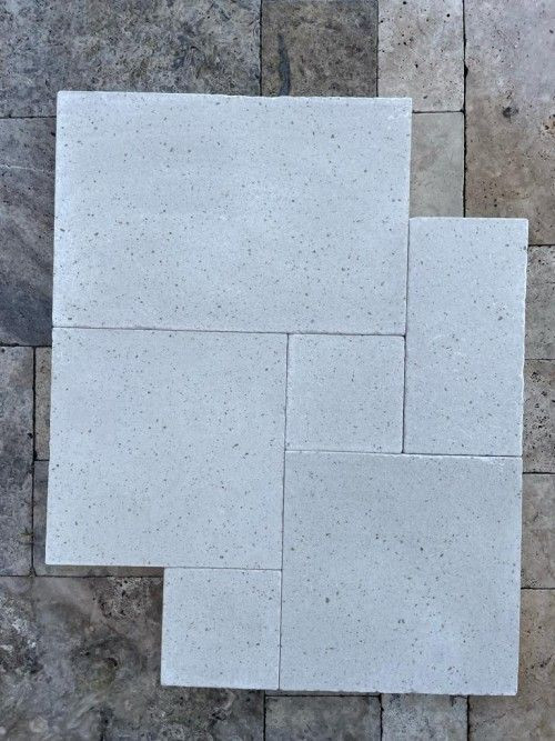 Buy Speckled Summit Color from AARA minerals LLC, USA | Tradewheel.com