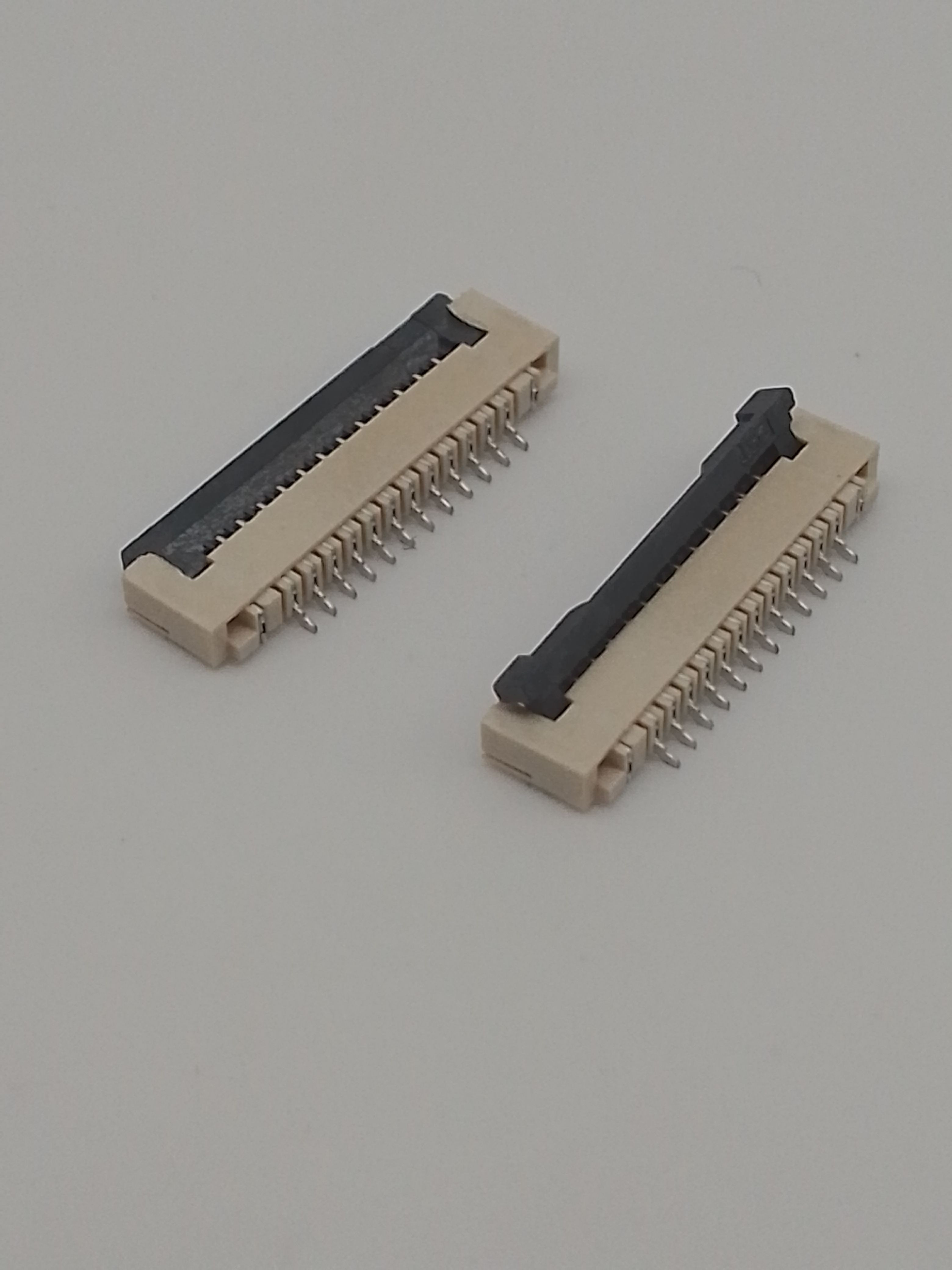 Buy 1.0mm Pitch H2.0 Clamshell Fpc Connector from Shenzhen Yuanqi ...