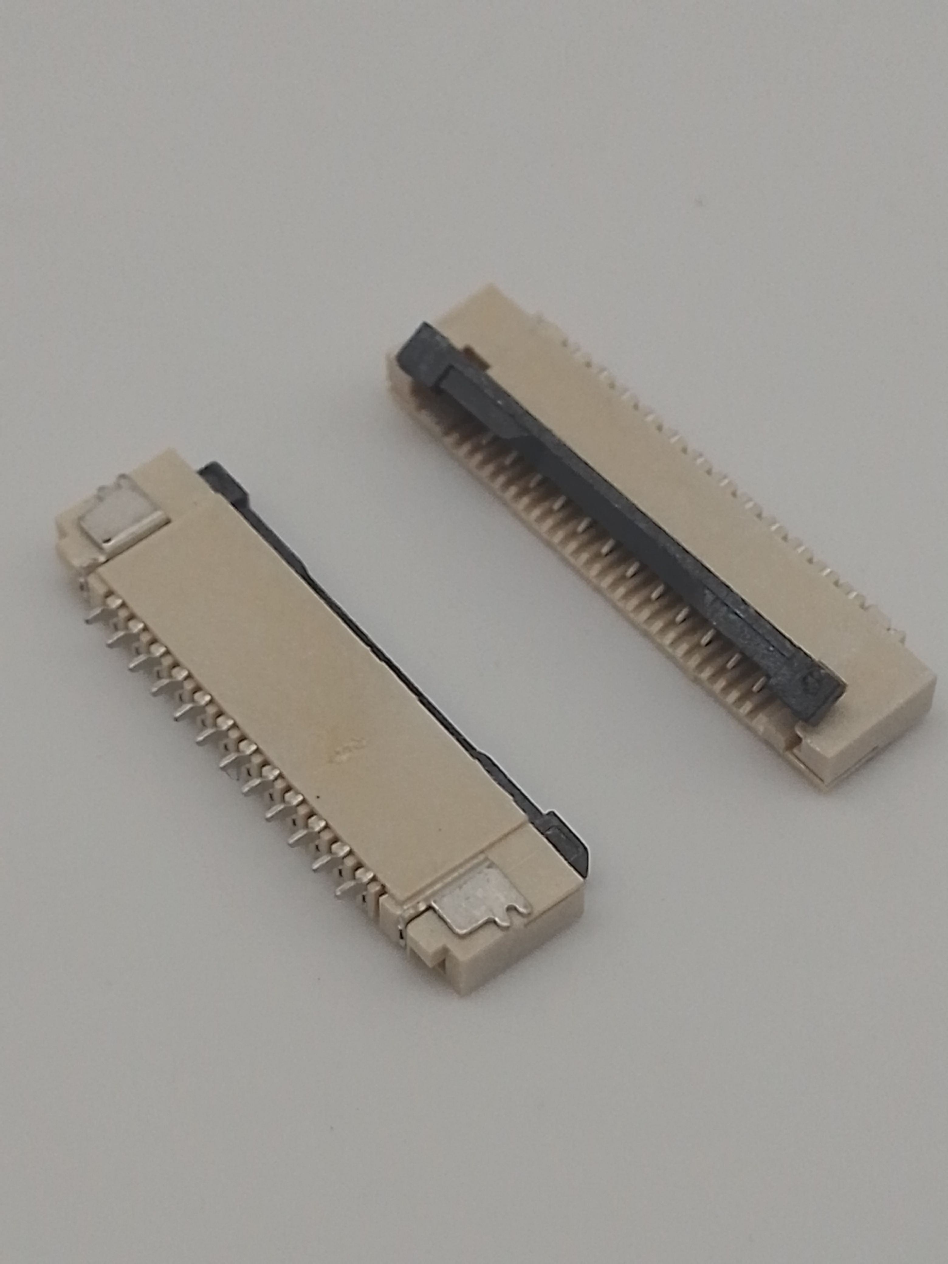 Buy 1.0mm Pitch H2.0 Clamshell Fpc Connector from Shenzhen Yuanqi ...