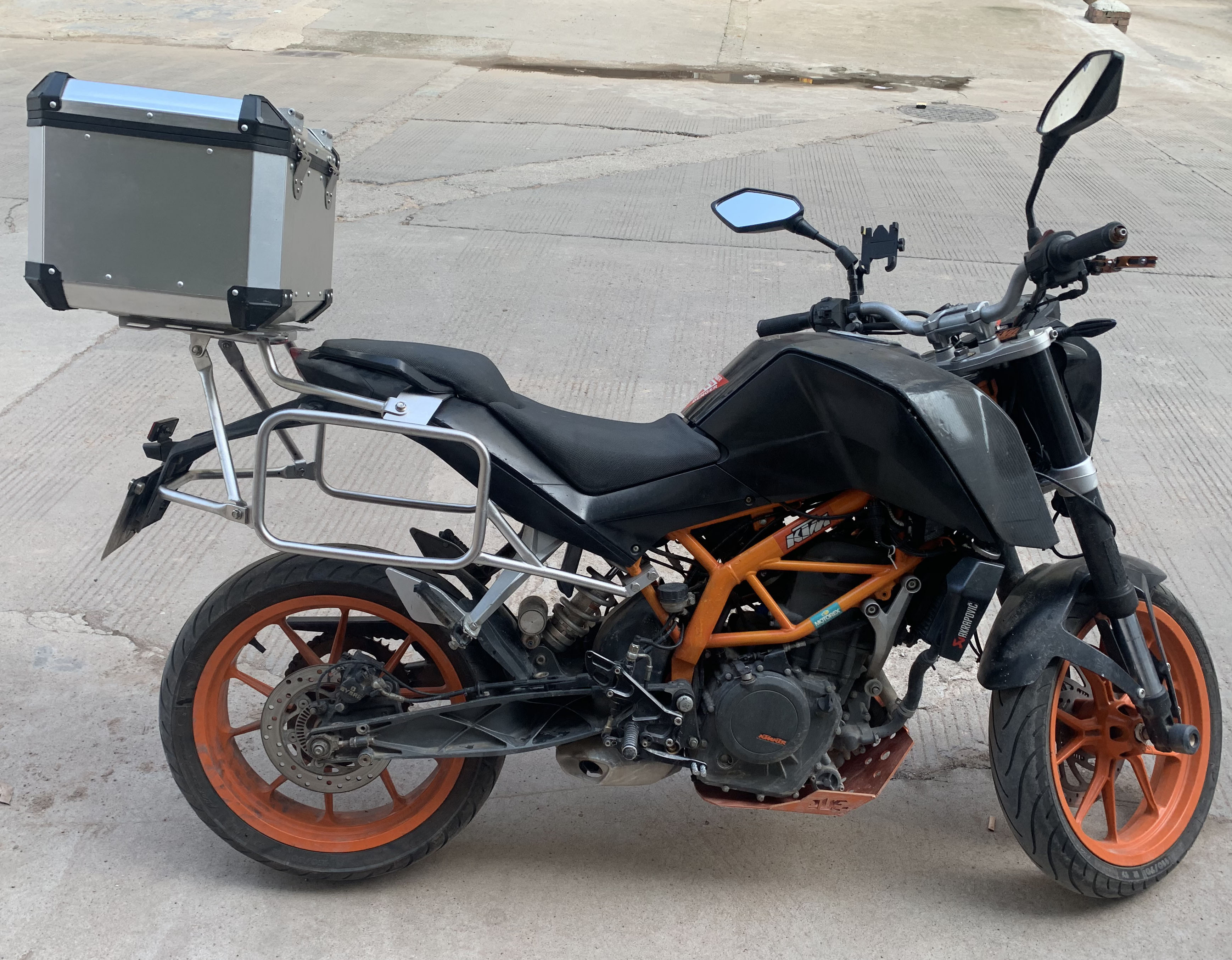 Buy High Capacity Square Delivery Storage Tail Top Box Motorcycle For ...