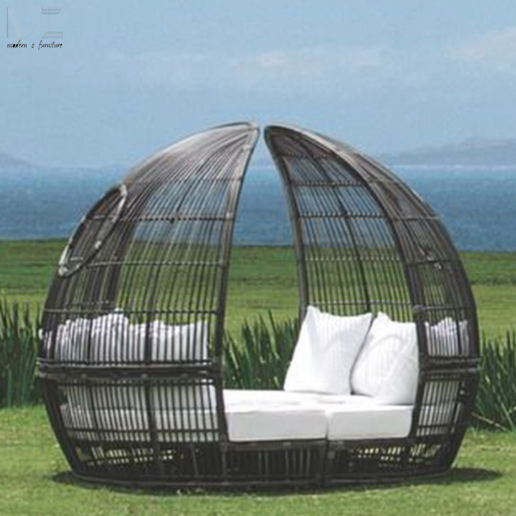 Buy Modern Outdoor Garden Rattan Sun Lounger Round Sun Bed Rattan ...