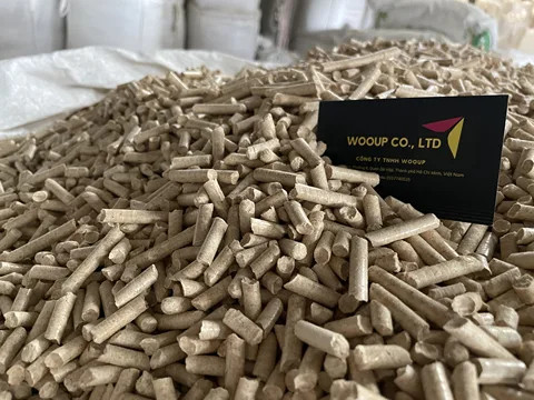 Buy Oem Supplier Biomass Pellet Fuel Natural Pine Wood Pellets High ...